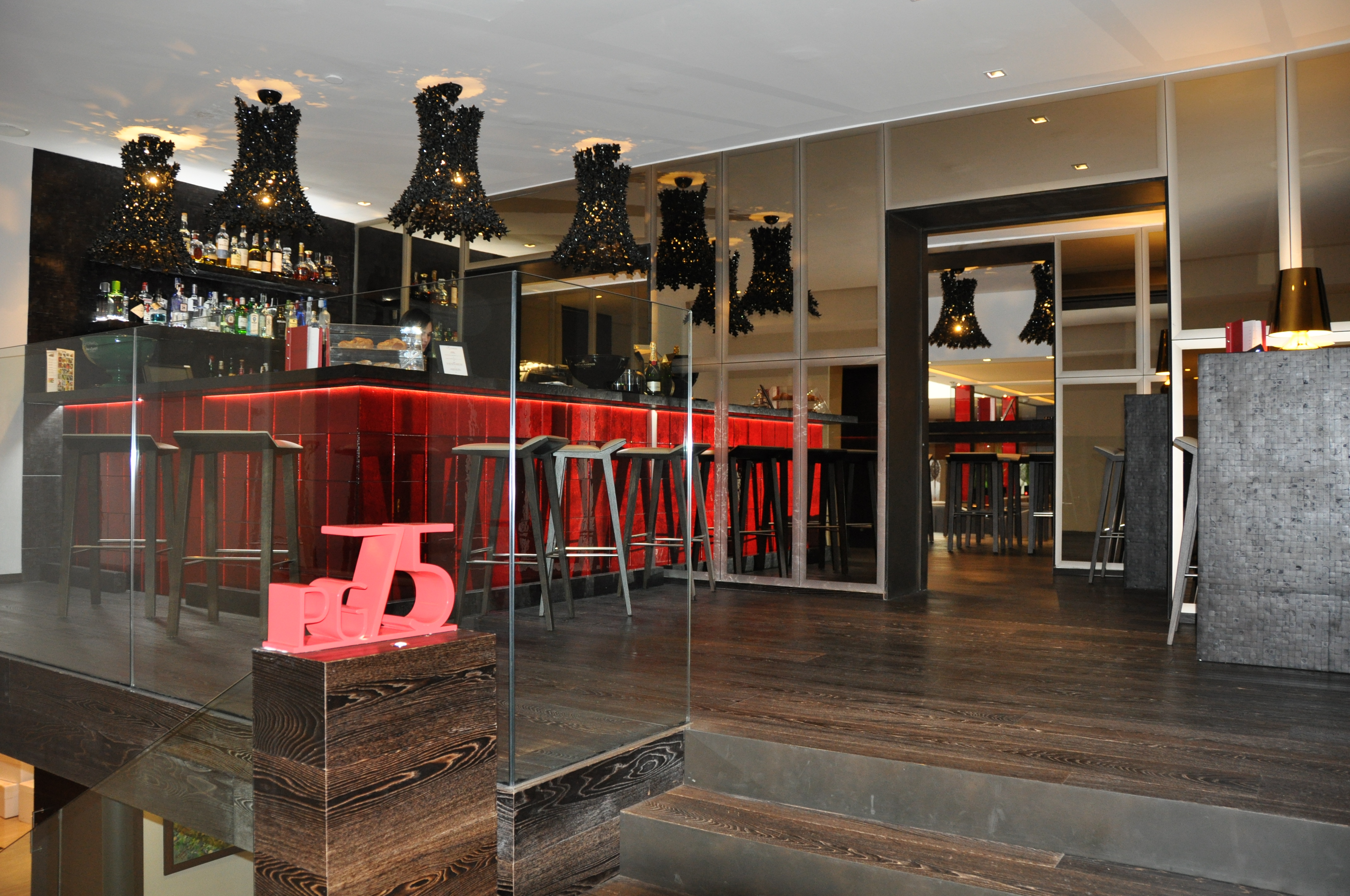 la factoria hotel / Hotel Condes de Barcelona – Barcelona « la factoría